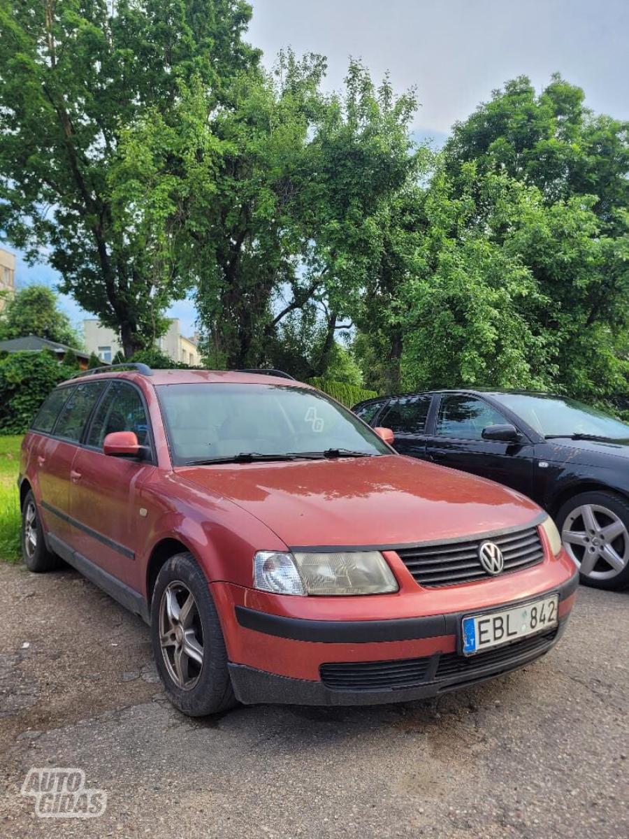 Volkswagen Passat 1998 in Utena, with an engine capacity of 1.80 L and mileage of 320 thousand km for 400 €, photo 4 on AUTOMOTO.COM.LV