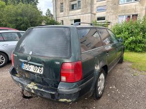 Фольксваген Пассат 1998 в Алитус, объемом двигателя 1.90 л и пробегом 350 тыс. км за 400 €, фото 3 на AUTOMOTO.COM.LV