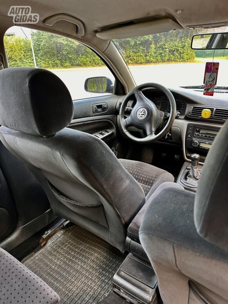 Volkswagen Passat 1998 in Druskininkai, with an engine capacity of 1.90 L and mileage of 534 thousand km for 930 €, photo 13 on AUTOMOTO.COM.LV