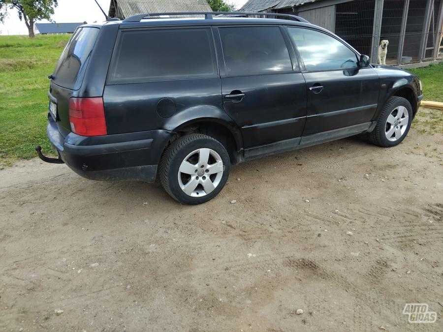 Volkswagen Passat 1998 Viļņa, ar dzinēja tilpumu 1.90 L un nobraukumu 491 tūkst. km par 900 €, foto 5 vietnē AUTOMOTO.COM.LV