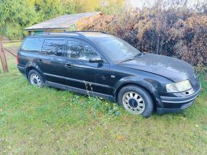 Volkswagen Passat 1998 Viļņa, ar dzinēja tilpumu 1.90 L un nobraukumu 350 tūkst. km par 990 €, foto  vietnē AUTOMOTO.COM.LV