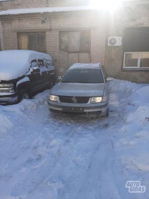 Volkswagen Passat 1999 Kauņa, ar dzinēja tilpumu 1.90 L un nobraukumu 400 tūkst. km par 380 €, foto 4 vietnē AUTOMOTO.COM.LV