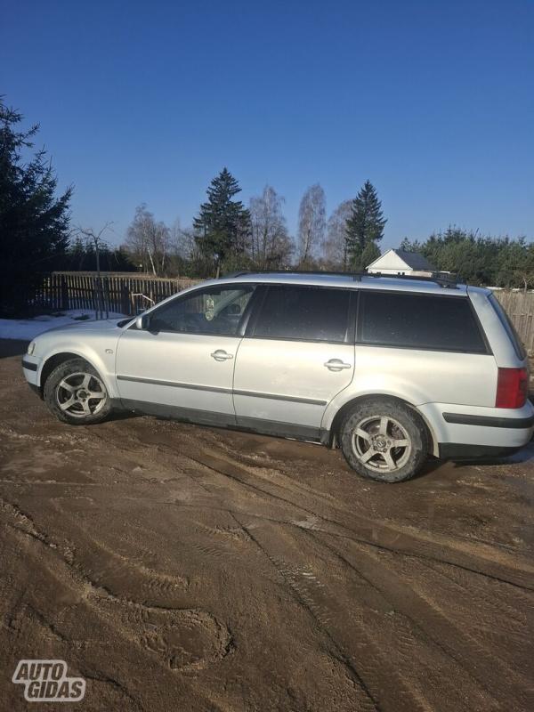 Volkswagen Passat 1999 in Elektrenai, with an engine capacity of 1.90 L and mileage of 350 thousand km for 999 €, photo 4 on AUTOMOTO.COM.LV