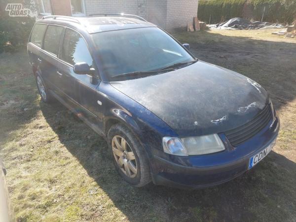 Volkswagen Passat 1999 Varėna, ar dzinēja tilpumu 2.80 L un nobraukumu 400 tūkst. km par 700 €, foto 2 vietnē AUTOMOTO.COM.LV