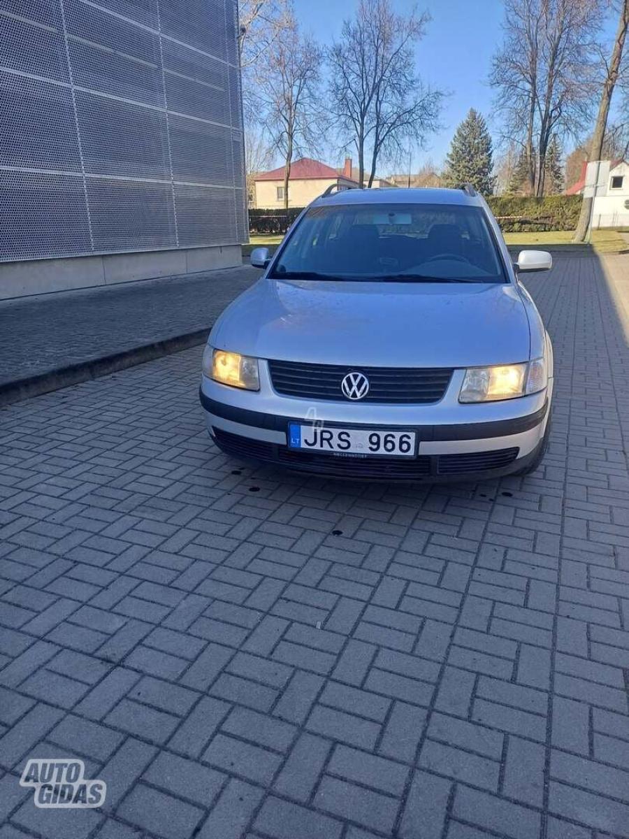 Volkswagen Passat 1999 Marijampole, ar dzinēja tilpumu 1.90 L un nobraukumu 374 tūkst. km par 800 €, foto 1 vietnē AUTOMOTO.COM.LV
