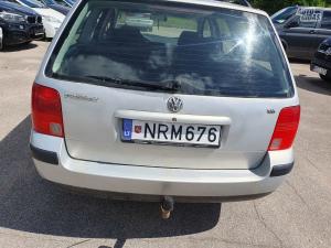 Volkswagen Passat 1999 in Siauliai, with an engine capacity of 1.80 L and mileage of 390 thousand km for 750 €, photo 5 on AUTOMOTO.COM.LV