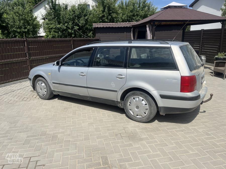 Volkswagen Passat 1999 Viļņa, ar dzinēja tilpumu 1.60 L un nobraukumu 400 tūkst. km par 999 €, foto 3 vietnē AUTOMOTO.COM.LV