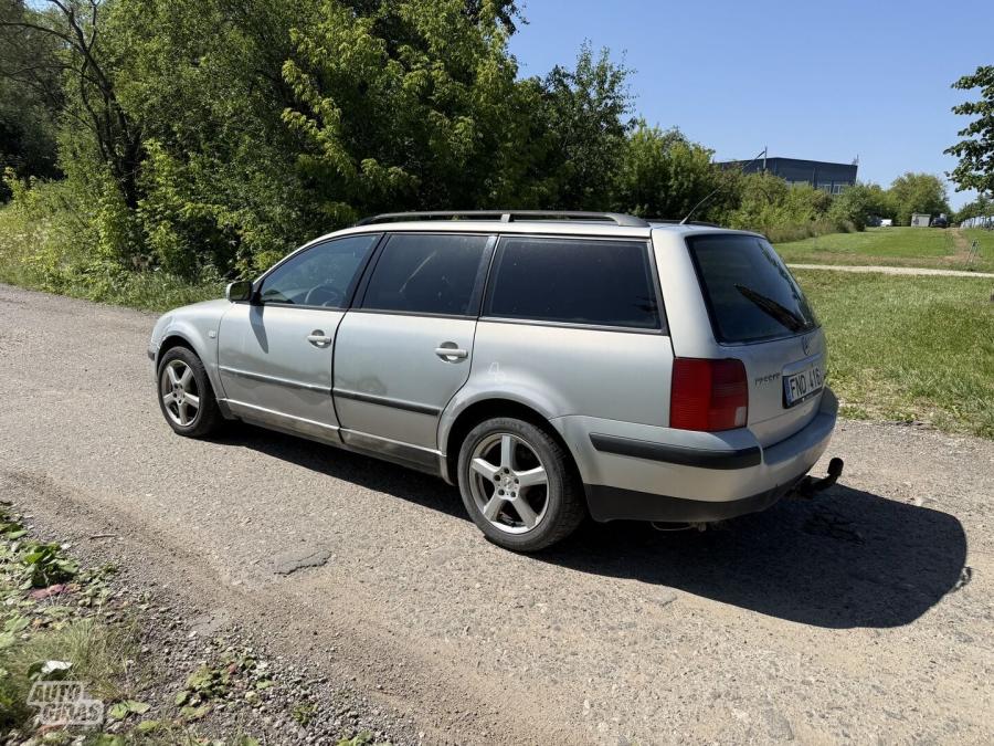 Volkswagen Passat 1999 Panevēža, ar dzinēja tilpumu 1.90 L un nobraukumu 300 tūkst. km par 310 €, foto 3 vietnē AUTOMOTO.COM.LV