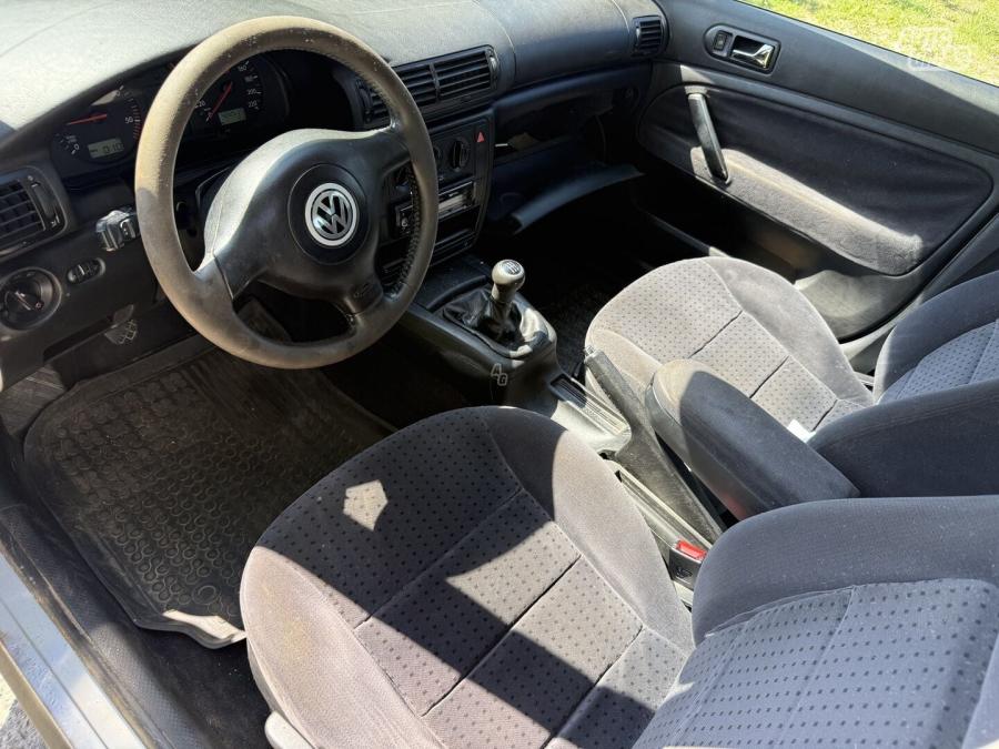 Volkswagen Passat 1999 Panevēža, ar dzinēja tilpumu 1.90 L un nobraukumu 300 tūkst. km par 310 €, foto 7 vietnē AUTOMOTO.COM.LV