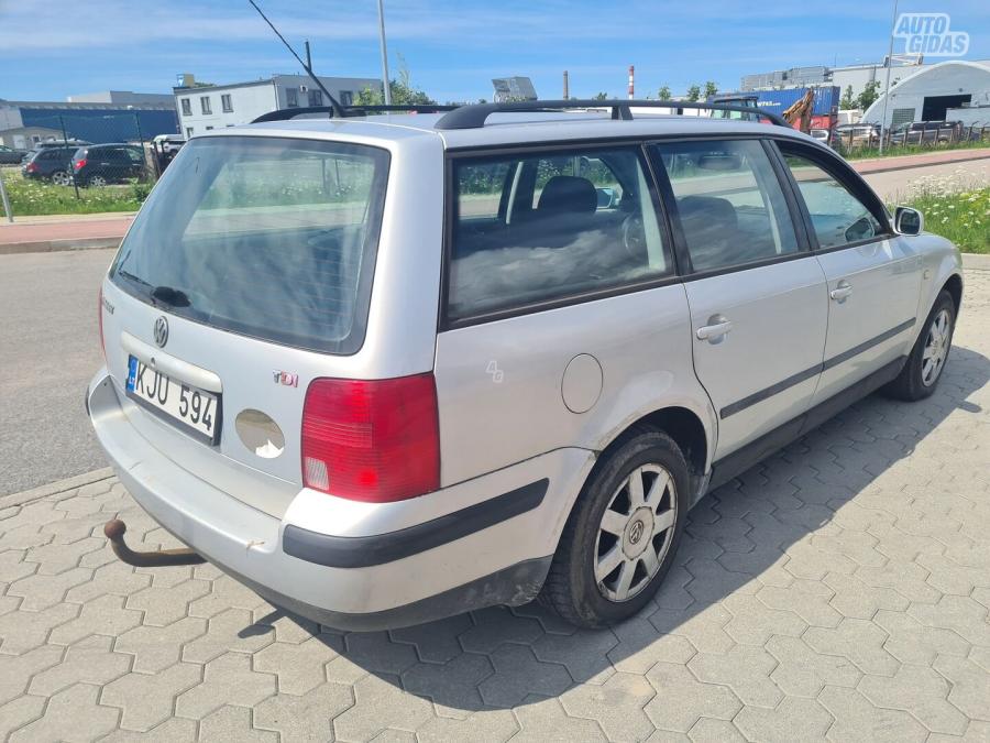 Volkswagen Passat 1999 Klaipėda, ar dzinēja tilpumu 1.90 L un nobraukumu 322 tūkst. km par 1350 €, foto 1 vietnē AUTOMOTO.COM.LV