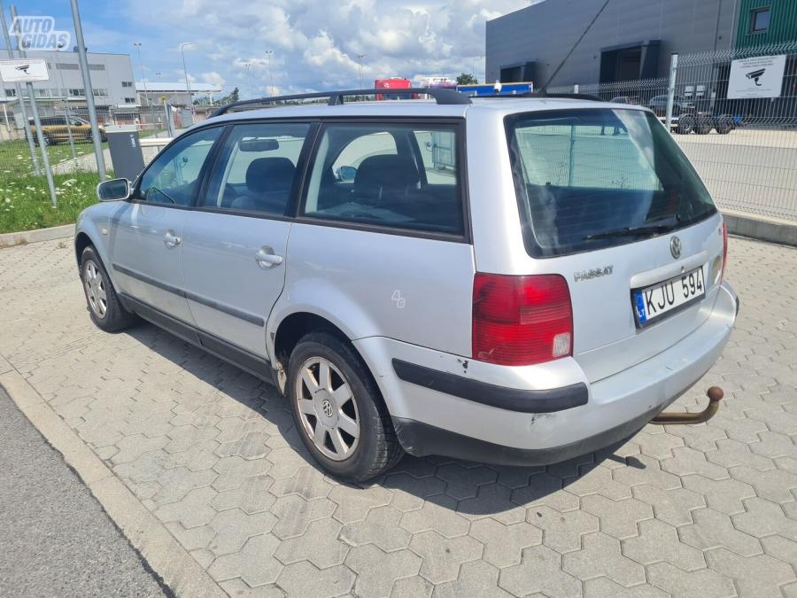 Volkswagen Passat 1999 Klaipėda, ar dzinēja tilpumu 1.90 L un nobraukumu 322 tūkst. km par 1350 €, foto 3 vietnē AUTOMOTO.COM.LV