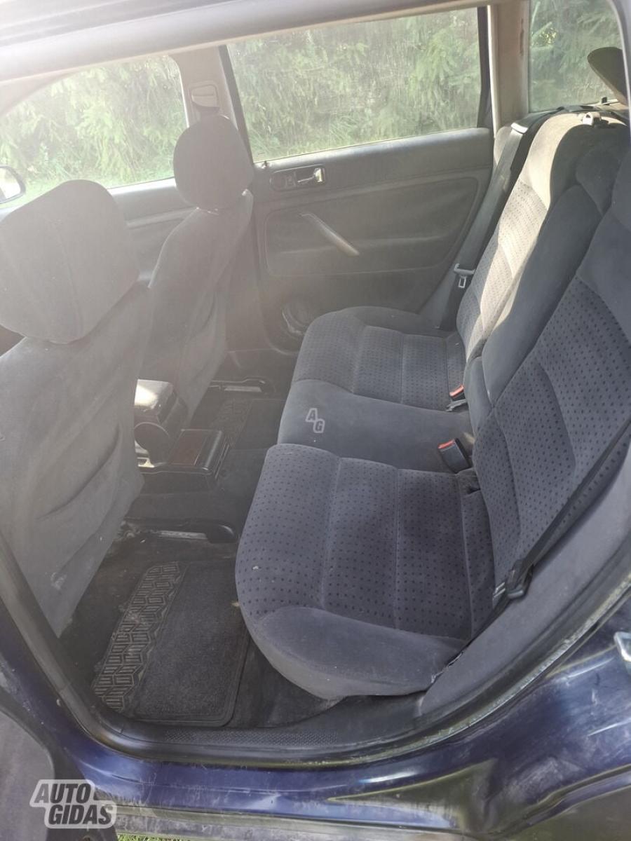 Volkswagen Passat 1999 Elektrėnai, ar dzinēja tilpumu 1.90 L un nobraukumu 450 tūkst. km par 890 €, foto 14 vietnē AUTOMOTO.COM.LV