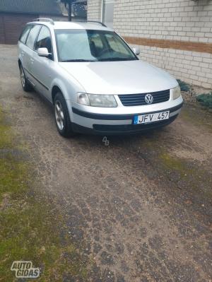 Volkswagen Passat 2000 Marijampole, ar dzinēja tilpumu 1.90 L un nobraukumu 379 tūkst. km par 950 €, foto  vietnē AUTOMOTO.COM.LV