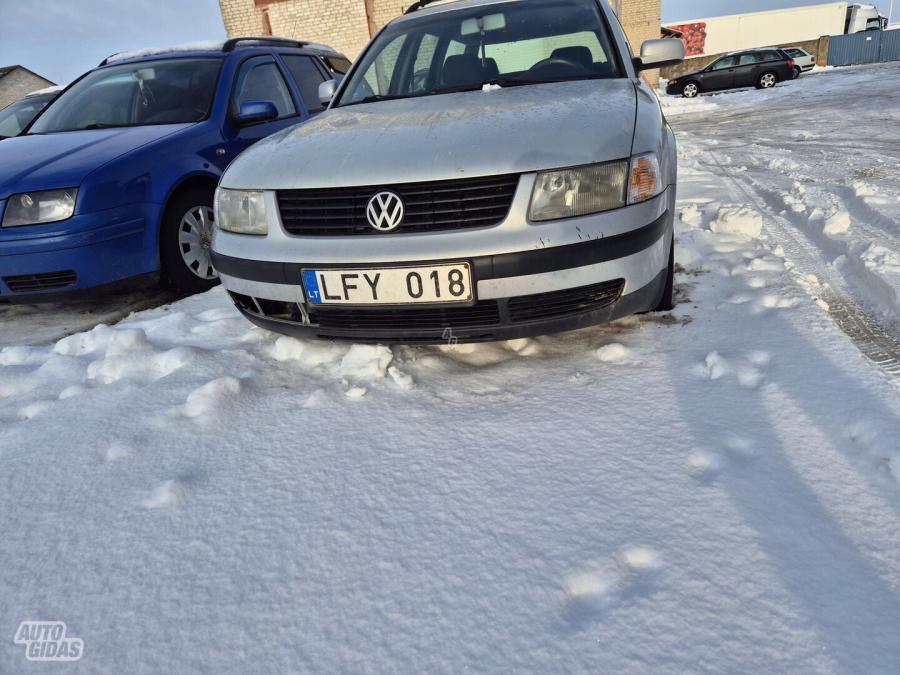 Volkswagen Passat 2000 Marijampole, ar dzinēja tilpumu 1.90 L un nobraukumu 456 tūkst. km par 950 €, foto 1 vietnē AUTOMOTO.COM.LV