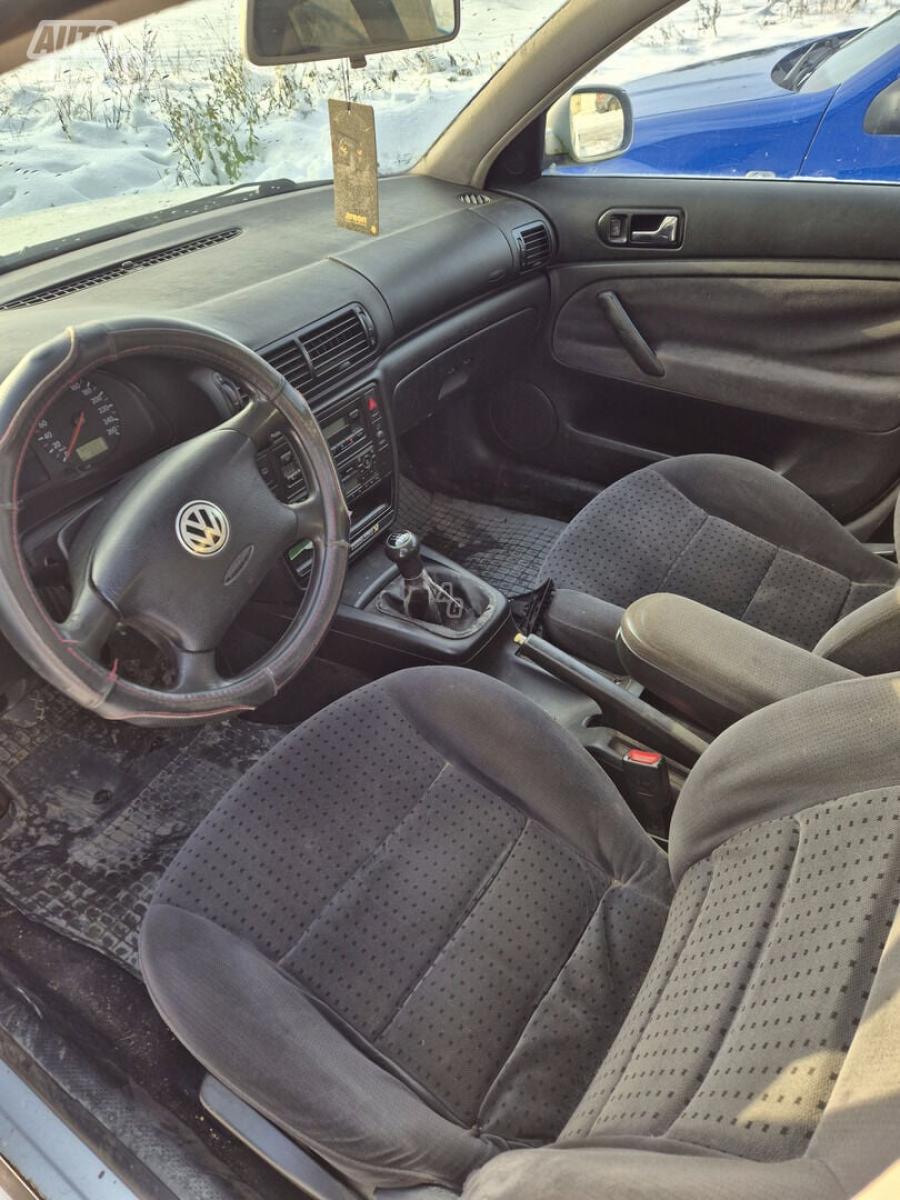 Volkswagen Passat 2000 Marijampole, ar dzinēja tilpumu 1.90 L un nobraukumu 456 tūkst. km par 950 €, foto 8 vietnē AUTOMOTO.COM.LV