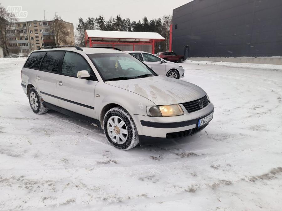 Volkswagen Passat 2000 Kauņa, ar dzinēja tilpumu 1.90 L un nobraukumu 320 tūkst. km par 600 €, foto 3 vietnē AUTOMOTO.COM.LV