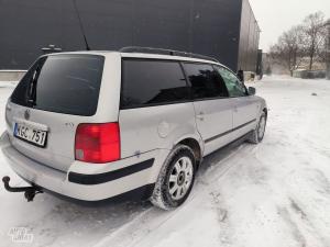 Volkswagen Passat 2000 Kauņa, ar dzinēja tilpumu 1.90 L un nobraukumu 320 tūkst. km par 600 €, foto 4 vietnē AUTOMOTO.COM.LV