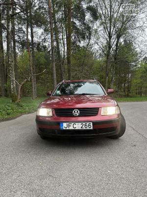 Volkswagen Passat 2000 in Klaipeda, with an engine capacity of 1.60 L and mileage of 228 thousand km for 1720 €, photo 3 on AUTOMOTO.COM.LV