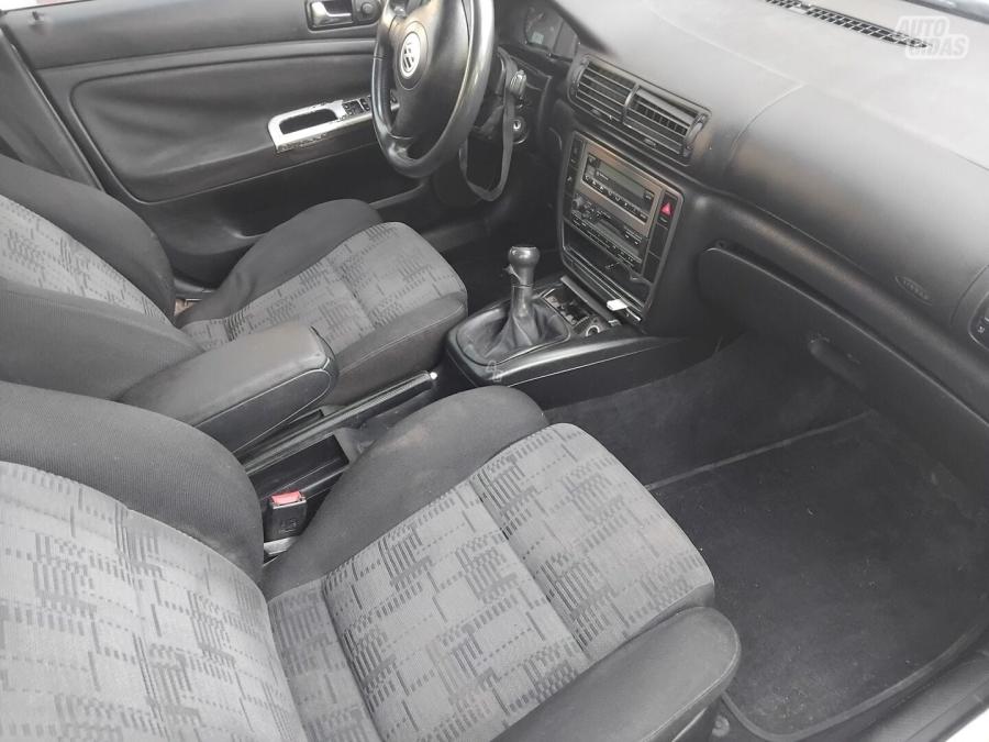 Volkswagen Passat 2000 Kauņa, ar dzinēja tilpumu 1.90 L un nobraukumu 485 tūkst. km par 600 €, foto 4 vietnē AUTOMOTO.COM.LV