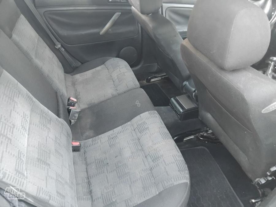 Volkswagen Passat 2000 Kauņa, ar dzinēja tilpumu 1.90 L un nobraukumu 485 tūkst. km par 600 €, foto 5 vietnē AUTOMOTO.COM.LV
