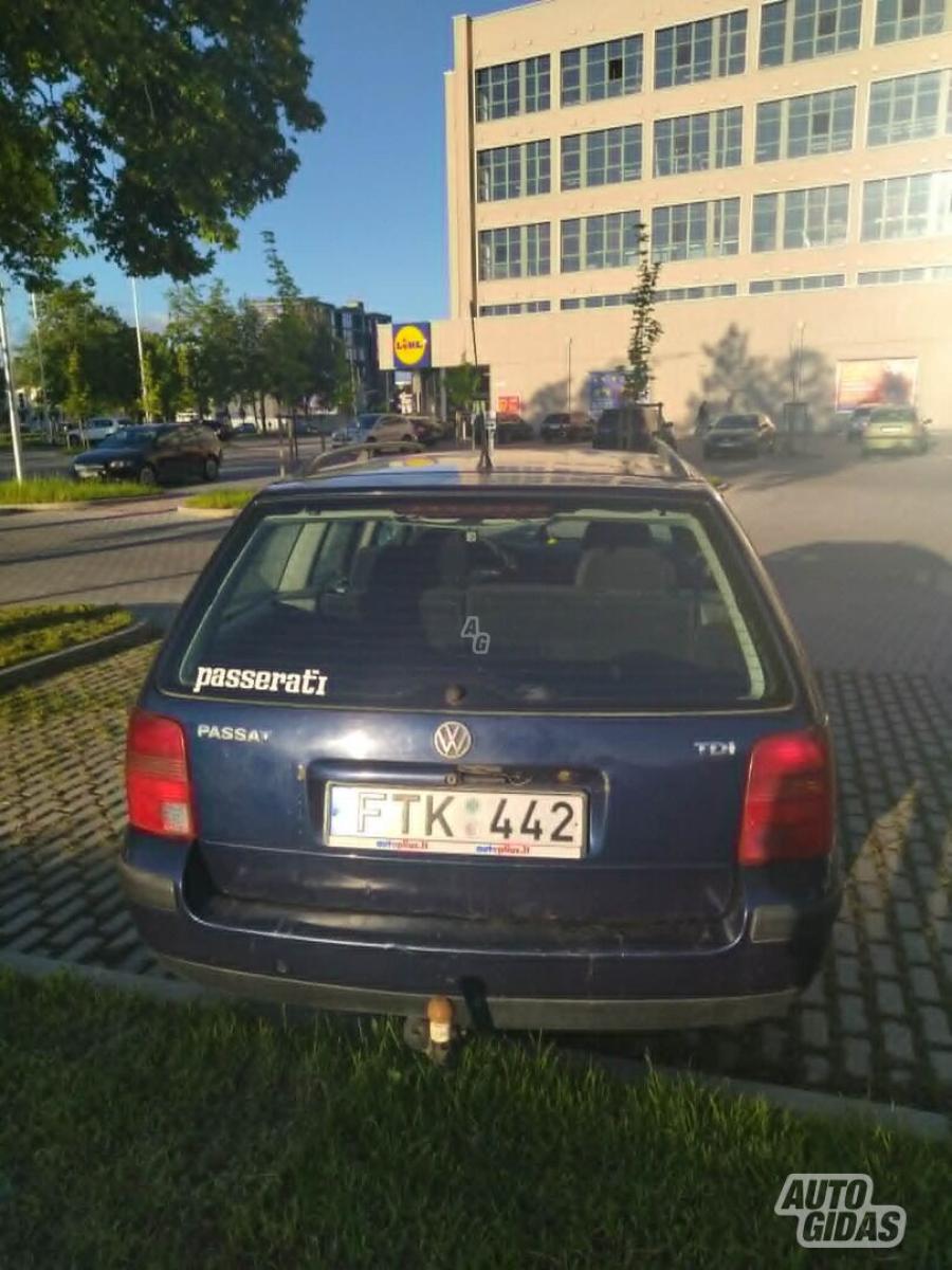 Volkswagen Passat 2000 Kauņa, ar dzinēja tilpumu 1.90 L un nobraukumu 450 tūkst. km par 750 €, foto 5 vietnē AUTOMOTO.COM.LV