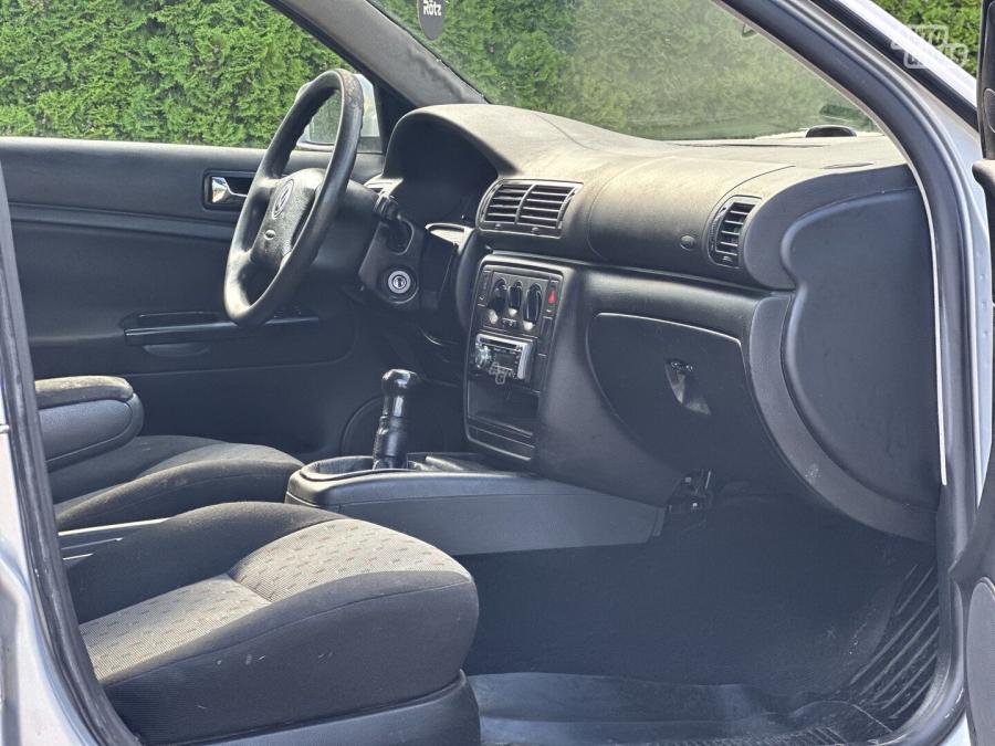 Volkswagen Passat 2000 in Vilnius, with an engine capacity of 1.90 L and mileage of 388 thousand km for 1250 €, photo 15 on AUTOMOTO.COM.LV