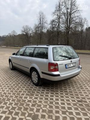 Volkswagen Passat 2001 Viļņa, ar dzinēja tilpumu 1.90 L un nobraukumu 387 tūkst. km par 950 €, foto 3 vietnē AUTOMOTO.COM.LV
