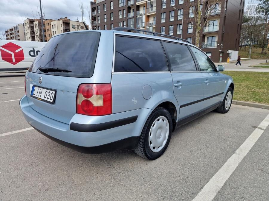 Volkswagen Passat 2001 in Vilnius, with an engine capacity of 1.60 L and mileage of 275 thousand km for 1550 €, photo 3 on AUTOMOTO.COM.LV