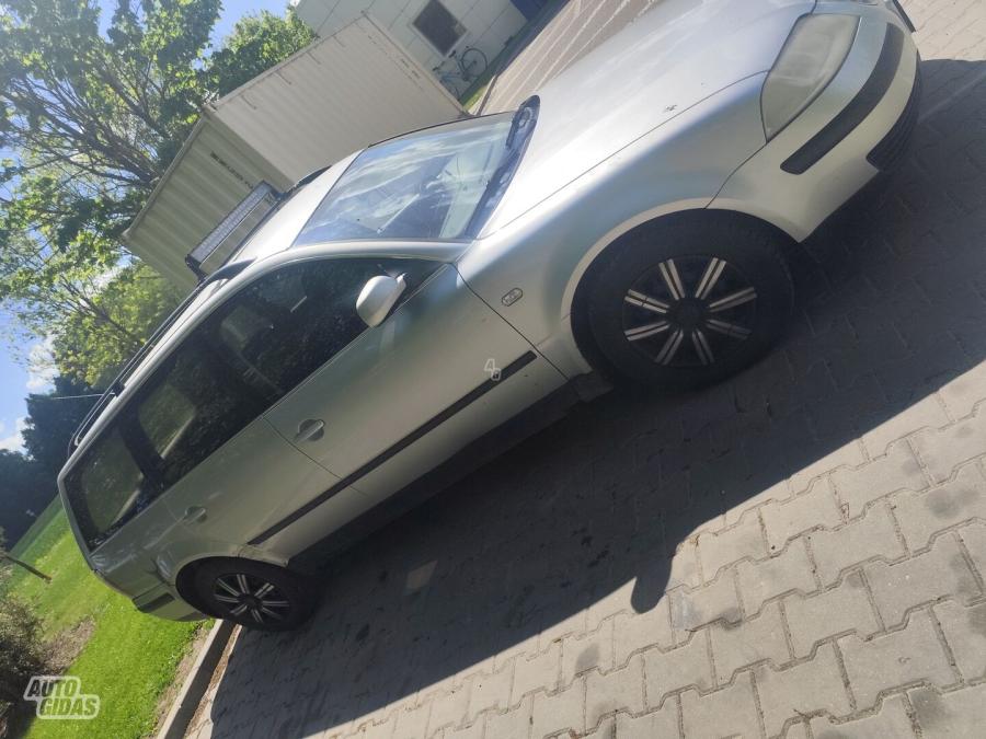 Volkswagen Passat 2001 Šakiai, ar dzinēja tilpumu 1.90 L un nobraukumu 397 tūkst. km par 950 €, foto 5 vietnē AUTOMOTO.COM.LV