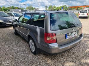 Volkswagen Passat 2001 Kauņa, ar dzinēja tilpumu 1.80 L un nobraukumu 390 tūkst. km par 950 €, foto 4 vietnē AUTOMOTO.COM.LV