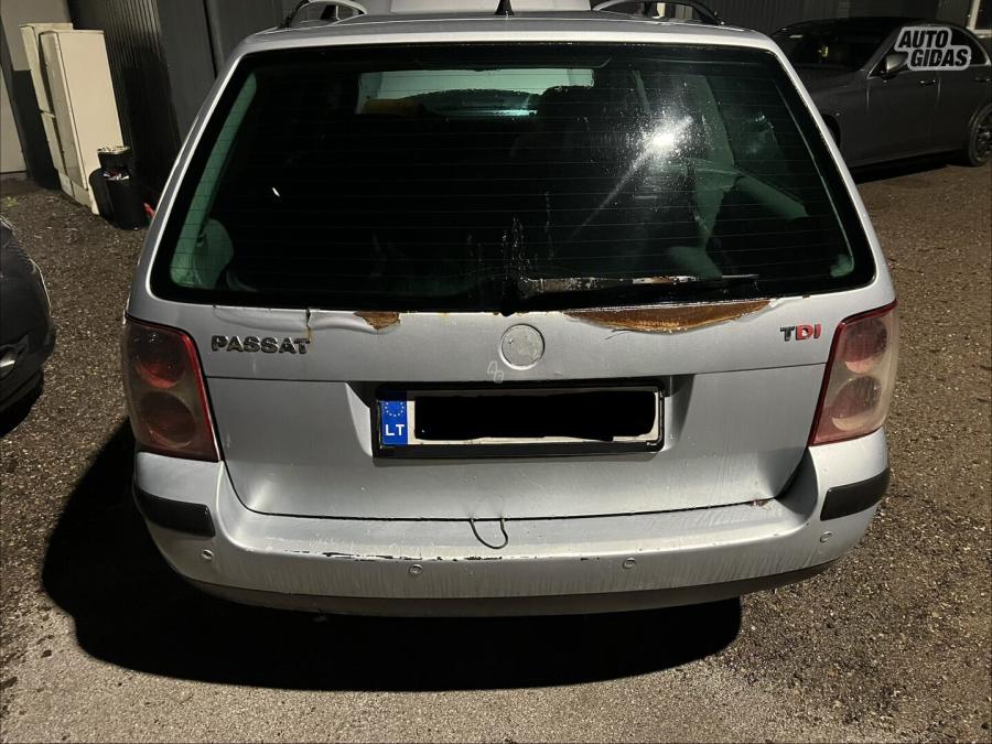 Volkswagen Passat 2001 in Vilnius, with an engine capacity of 1.90 L and mileage of 350 thousand km for 499 €, photo 5 on AUTOMOTO.COM.LV