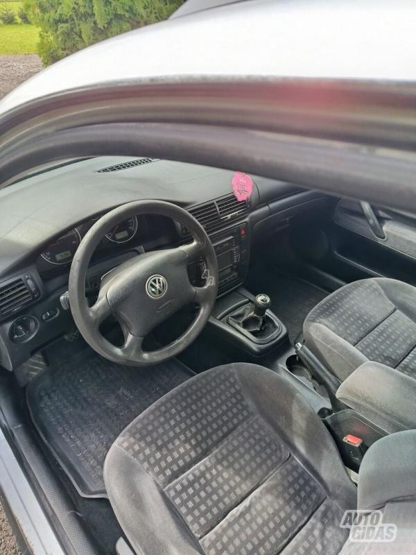 Фольксваген Пассат 2001 в Алитус на AUTOMOTO.COM.LV Фольксваген Пассат 2001 в Алитус, объемом двигателя 1.90 л и пробегом 426 тыс. км за 1350 €, фото 6 на AUTOMOTO.COM.LV