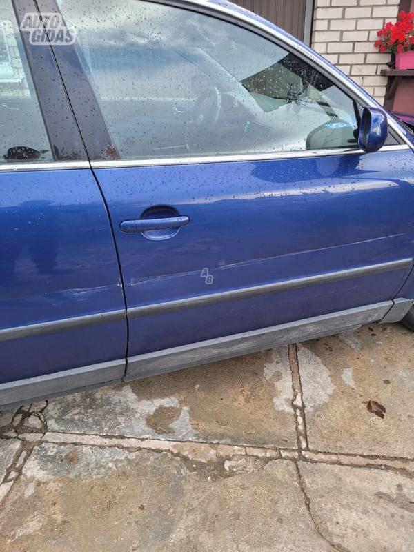 Volkswagen Passat 2001 Viļņa, ar dzinēja tilpumu 1.90 L un nobraukumu 295 tūkst. km par 1100 €, foto 9 vietnē AUTOMOTO.COM.LV