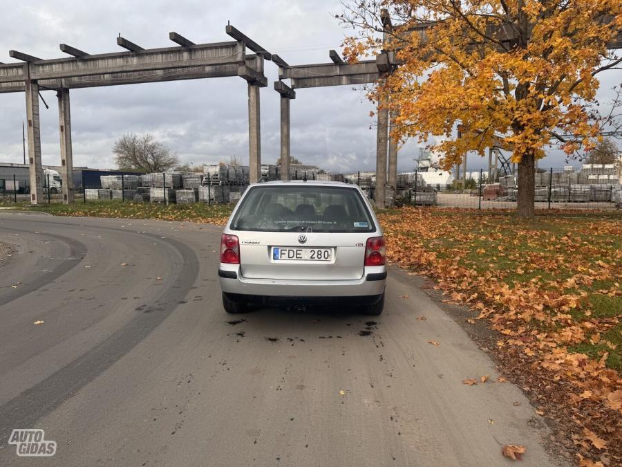 Volkswagen Passat 2001 Šauļi, ar dzinēja tilpumu 1.90 L un nobraukumu 400 tūkst. km par 1100 €, foto 6 vietnē AUTOMOTO.COM.LV