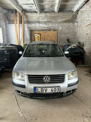 Volkswagen Passat 2002 Molėtai, ar dzinēja tilpumu 1.90 L un nobraukumu 294 tūkst. km par 1500 €, foto  vietnē AUTOMOTO.COM.LV
