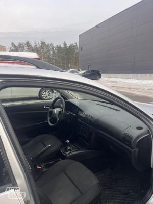 Volkswagen Passat 2002 Kauņa, ar dzinēja tilpumu 1.90 L un nobraukumu 460 tūkst. km par 750 €, foto 5 vietnē AUTOMOTO.COM.LV