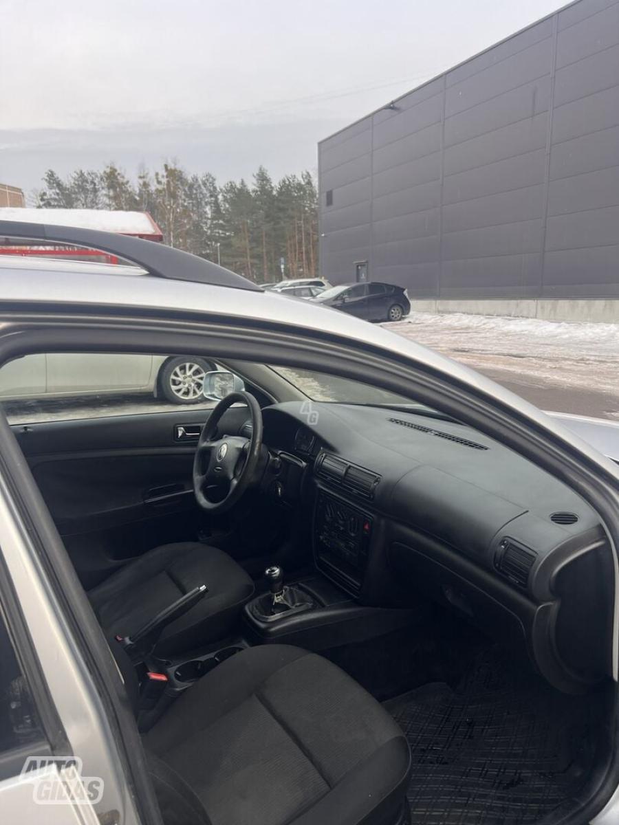 Volkswagen Passat 2002 Kauņa, ar dzinēja tilpumu 1.90 L un nobraukumu 460 tūkst. km par 750 €, foto 5 vietnē AUTOMOTO.COM.LV