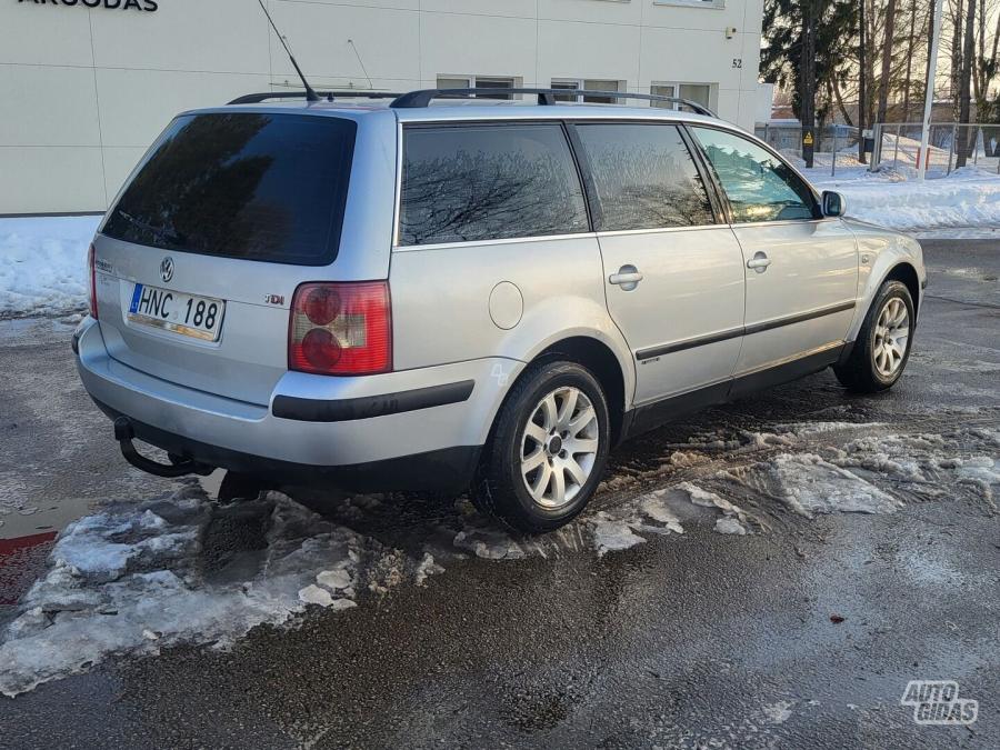 Volkswagen Passat 2002 in Radviliskis, with an engine capacity of 1.90 L and mileage of 4 thousand km for 1850 €, photo 4 on AUTOMOTO.COM.LV