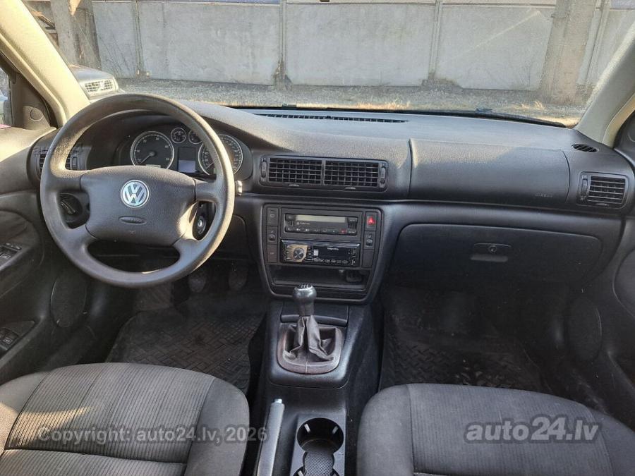Volkswagen Passat 2002 Tallina, ar dzinēja tilpumu 1.90 L un nobraukumu 496 tūkst. km par 899 €, foto 6 vietnē AUTOMOTO.COM.LV