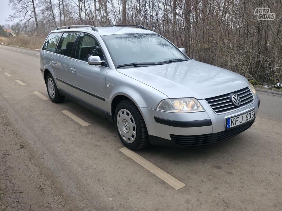 Volkswagen Passat 2002 in Radviliskis, with an engine capacity of 1.90 L and mileage of 359 thousand km for 1400 €, photo 3 on AUTOMOTO.COM.LV