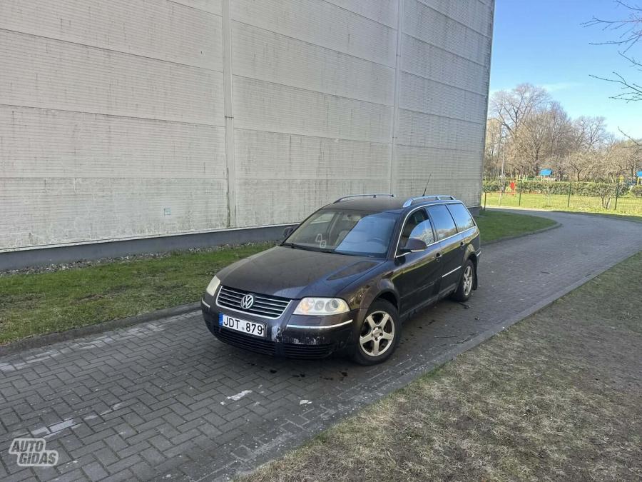 Volkswagen Passat 2002 in Silute, with an engine capacity of 1.90 L and mileage of 300 thousand km for 1000 €, photo 4 on AUTOMOTO.COM.LV