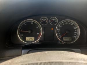 Volkswagen Passat 2002 in Ignalina, with an engine capacity of 1.90 L and mileage of 301 thousand km for 1650 €, photo 11 on AUTOMOTO.COM.LV