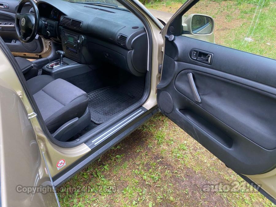 Volkswagen Passat 2002 in Tallinn, with an engine capacity of 1.90 L and mileage of 378 thousand km for 1450 €, photo 7 on AUTOMOTO.COM.LV