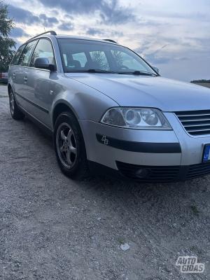 Volkswagen Passat 2002 in Prienai, with an engine capacity of 1.90 L and mileage of 369 thousand km for 1750 €, photo 3 on AUTOMOTO.COM.LV