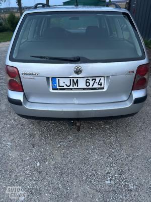 Volkswagen Passat 2002 in Prienai, with an engine capacity of 1.90 L and mileage of 369 thousand km for 1750 €, photo 14 on AUTOMOTO.COM.LV