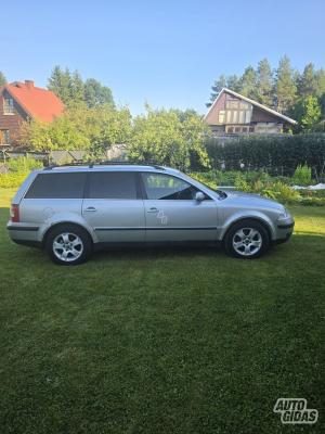Volkswagen Passat 2002 Viļņa, ar dzinēja tilpumu 1.90 L un nobraukumu 304 tūkst. km par 1000 €, foto 4 vietnē AUTOMOTO.COM.LV