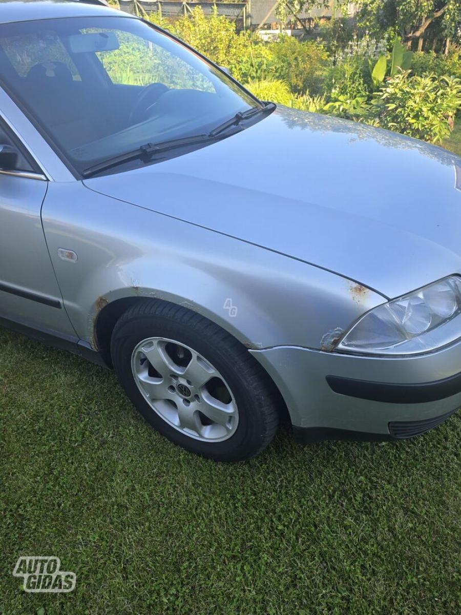 Volkswagen Passat 2002 Viļņa, ar dzinēja tilpumu 1.90 L un nobraukumu 304 tūkst. km par 1000 €, foto 5 vietnē AUTOMOTO.COM.LV