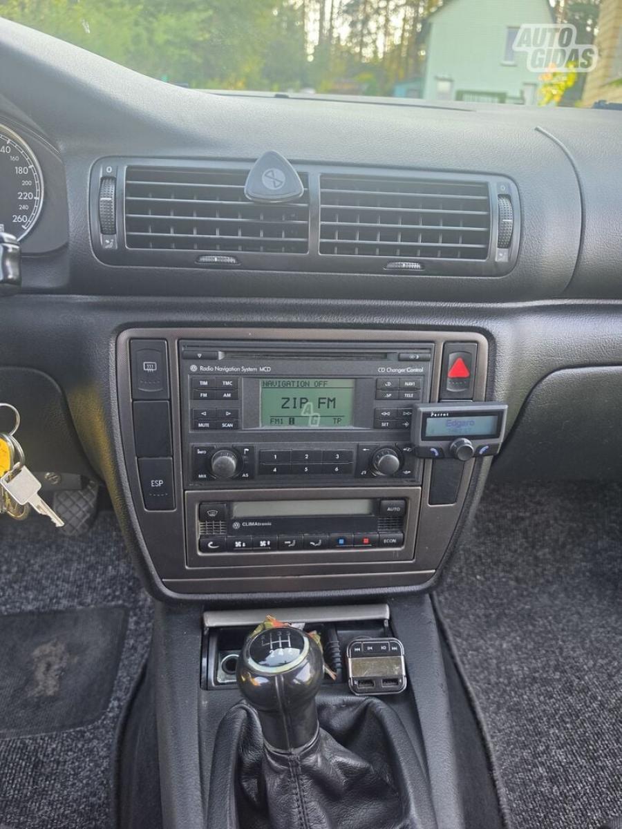 Volkswagen Passat 2002 Viļņa, ar dzinēja tilpumu 1.90 L un nobraukumu 304 tūkst. km par 1000 €, foto 9 vietnē AUTOMOTO.COM.LV
