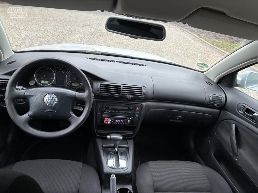Volkswagen Passat 2003 Viļņa, ar dzinēja tilpumu 1.90 L un nobraukumu 292 tūkst. km par 1950 €, foto 7 vietnē AUTOMOTO.COM.LV