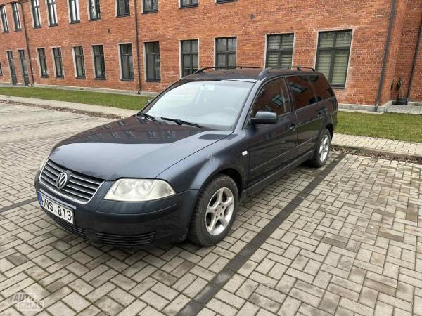 Volkswagen Passat 2003 in Kaunas, with an engine capacity of 1.90 L and mileage of 296 thousand km for 1250 €, photo 3 on AUTOMOTO.COM.LV